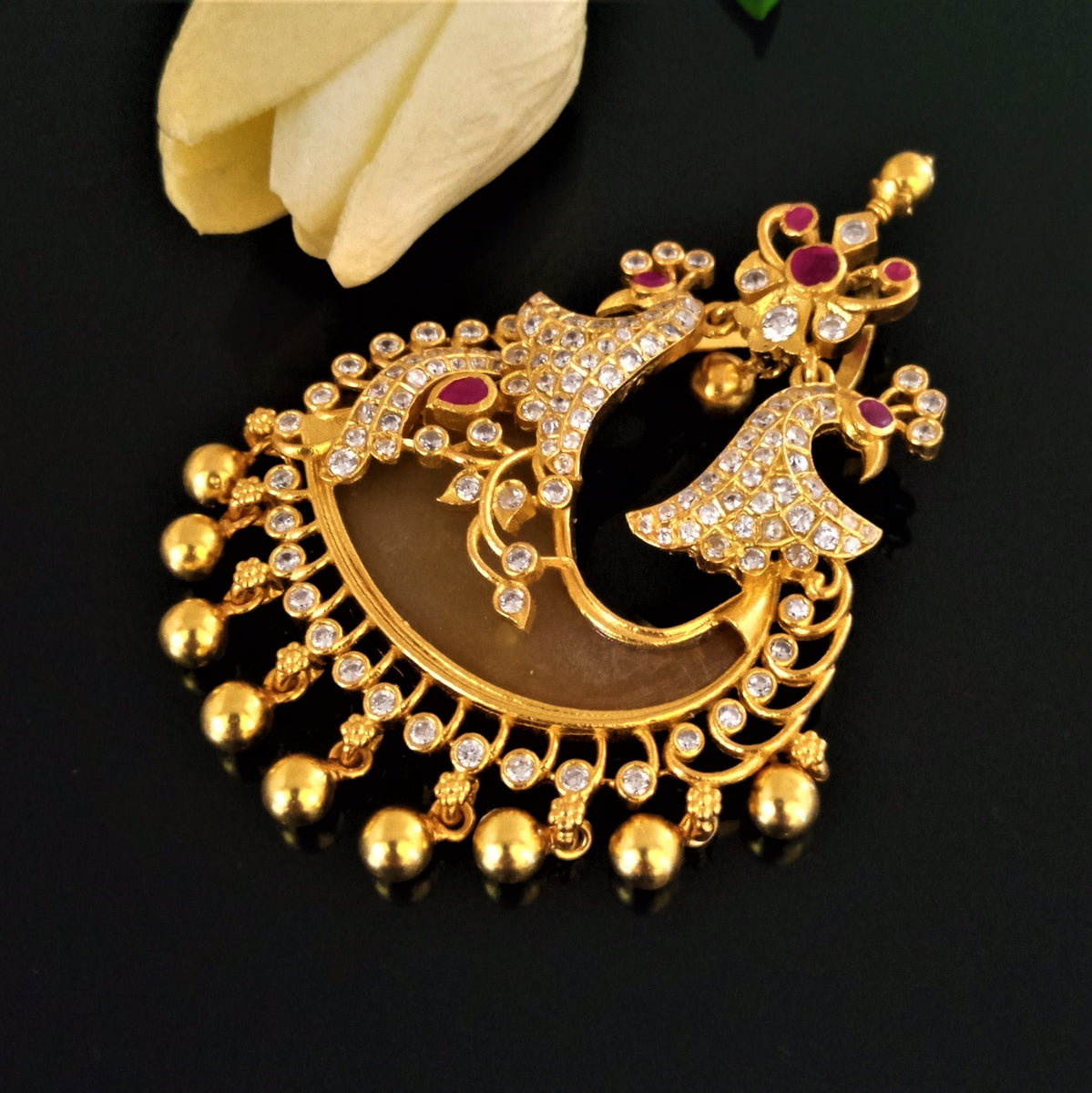 Pure Silver Peacock Tiger Claw (Puligoru) Pendant – Enumu