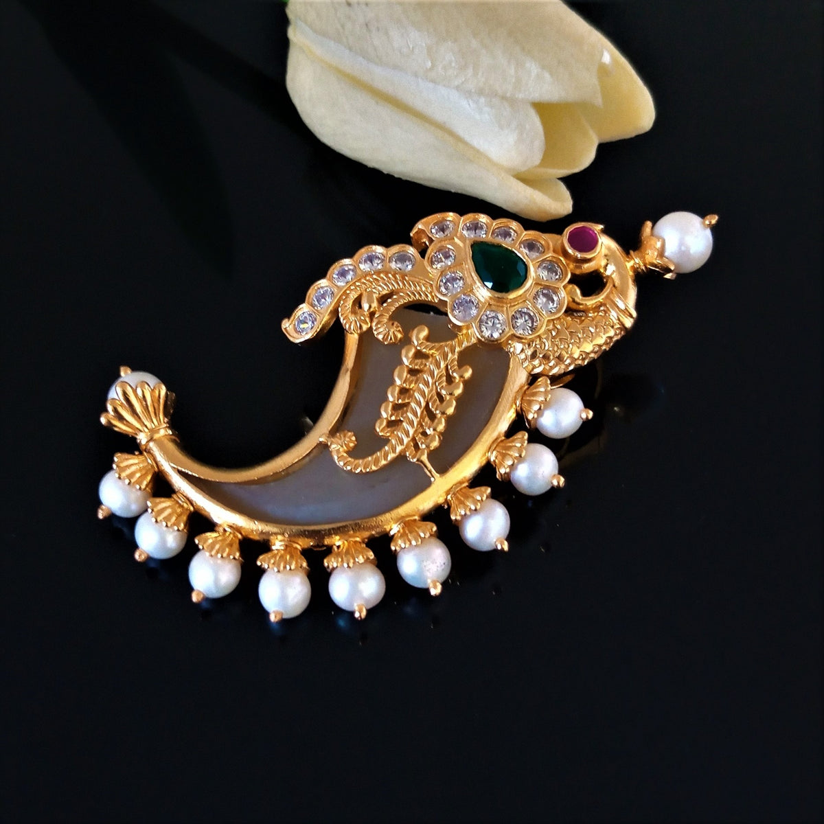 Handmade Pure Silver Tiger Claw Emerald Peacock (Puli Goru) Flower Pen ...